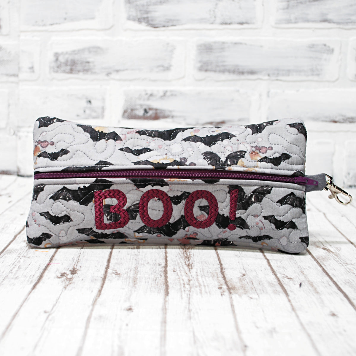 Bats Personalized Quilted Pouch – Persunly